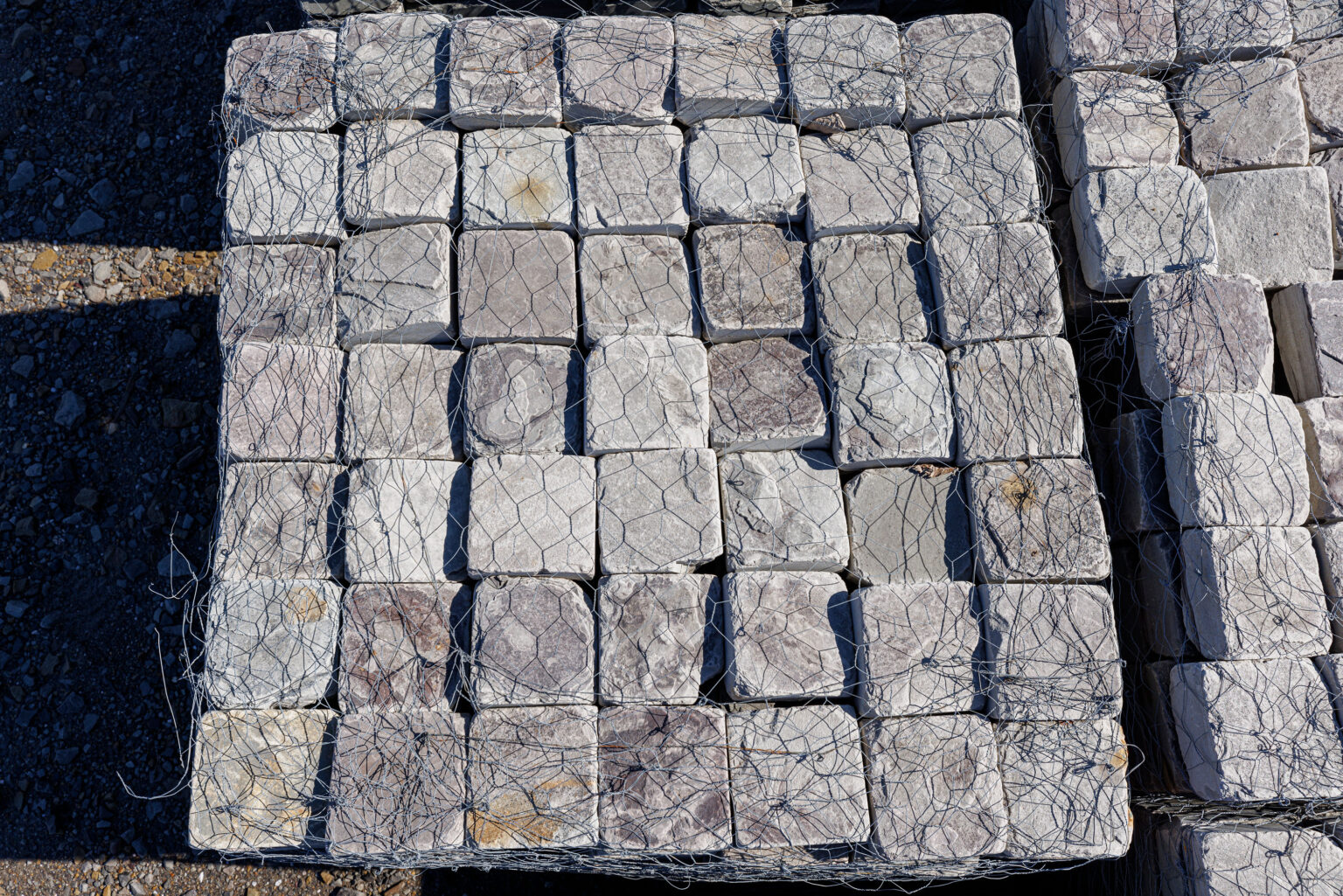 Stone Supplier Springdale AR │ Flagstone, Veneer & Quarry Rock